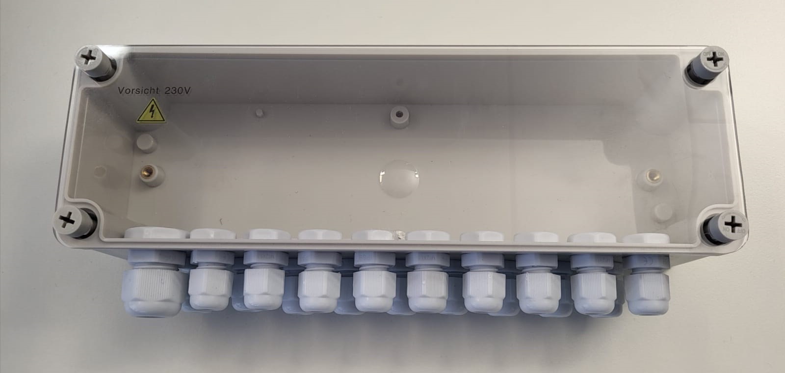 alva-Box mit 8x Triac, 8xTemperatur und 8x Sollwertversteller mit ...